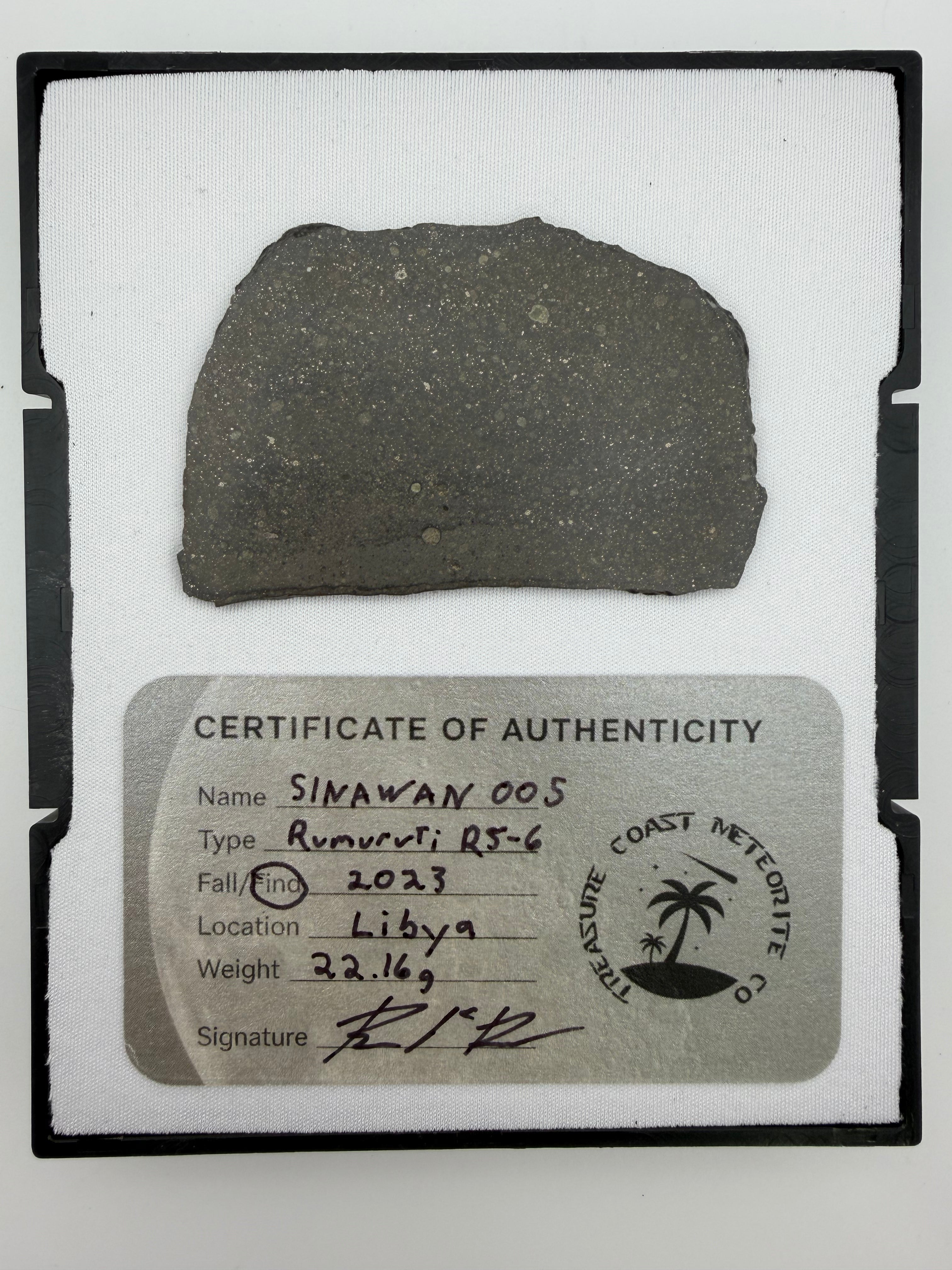 Sinawan 005 Rumuruti R5-6 Meteorite 22.16g - Rare R-Chondrite Dual ...